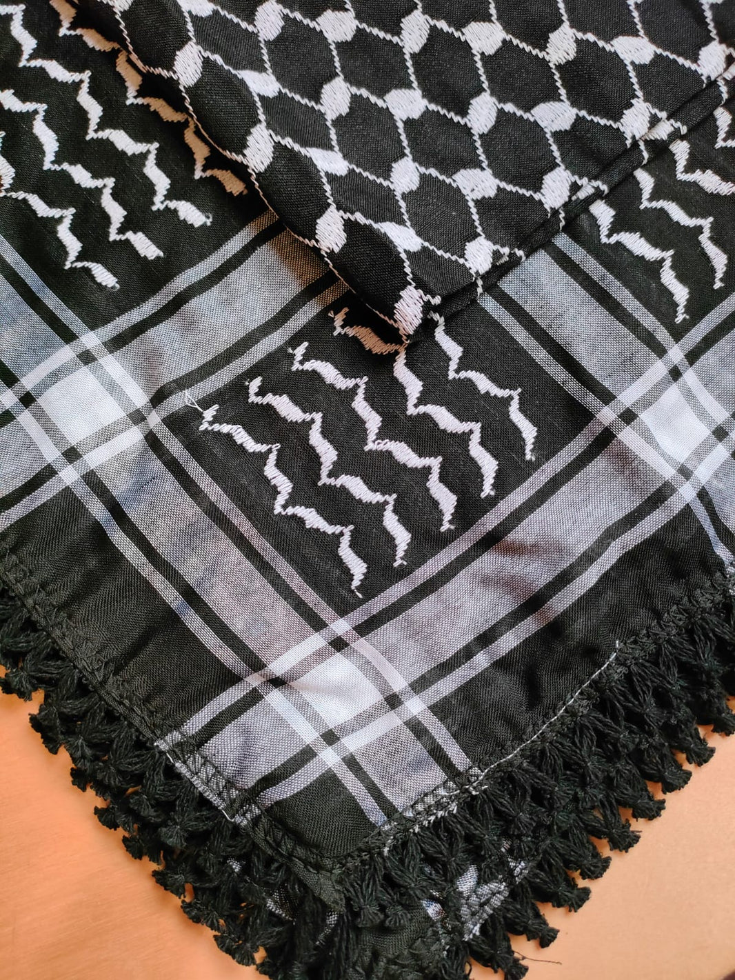 Kefieh – Foglie di Ulivo